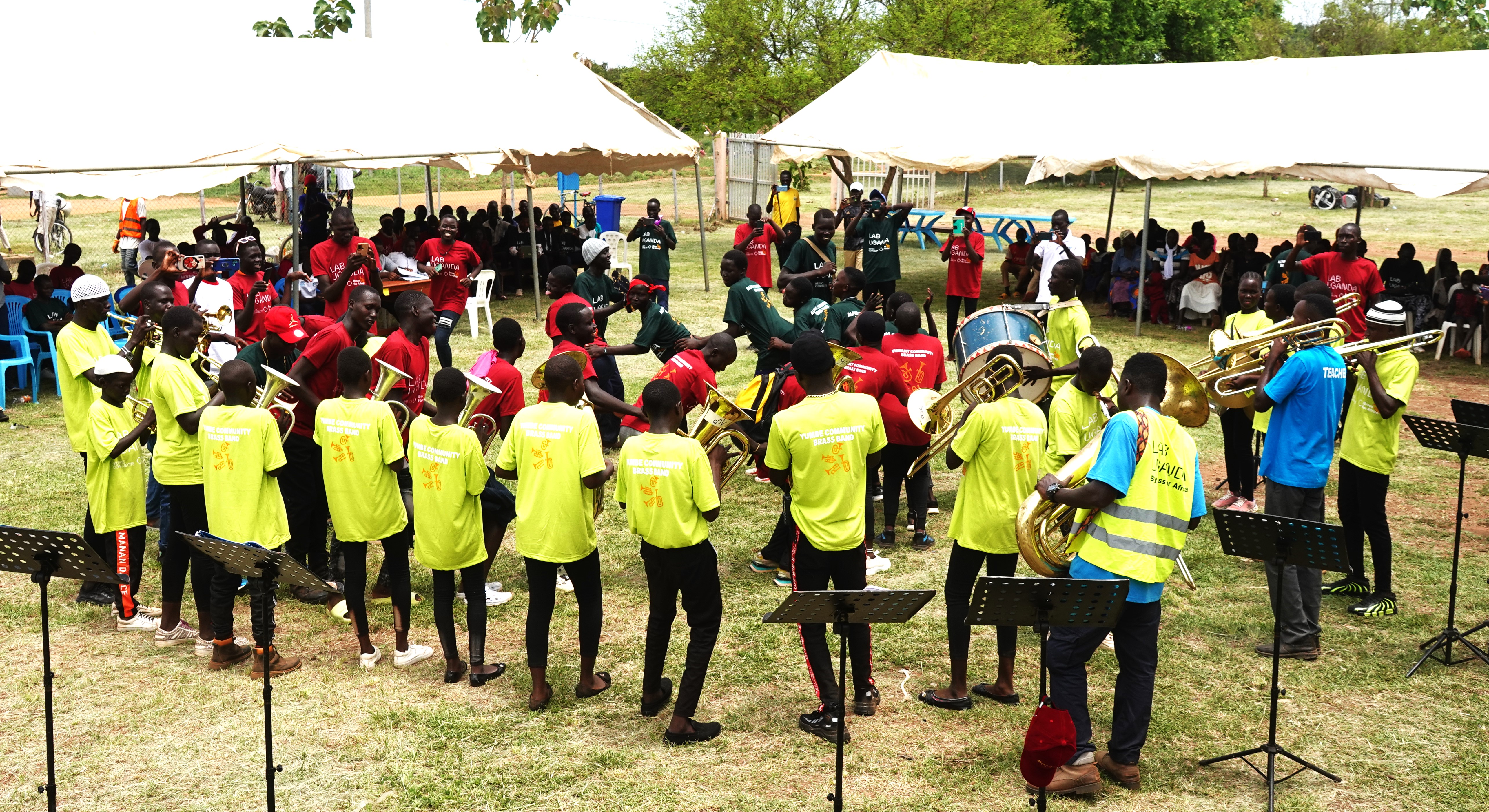 Sound of music helps refugees overcome trauma | Uganda