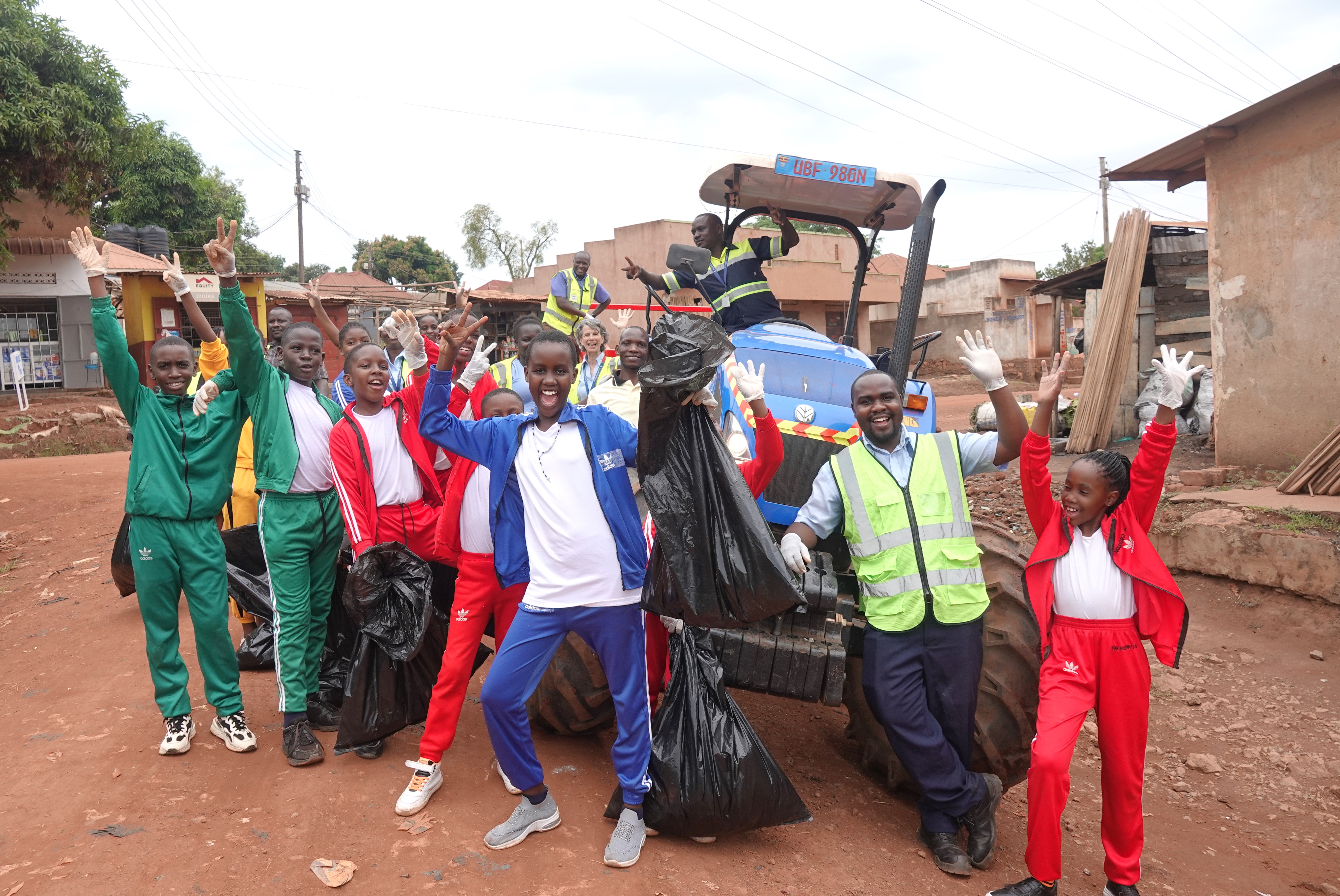Picking up plastic: Partnering for change in community waste management ...